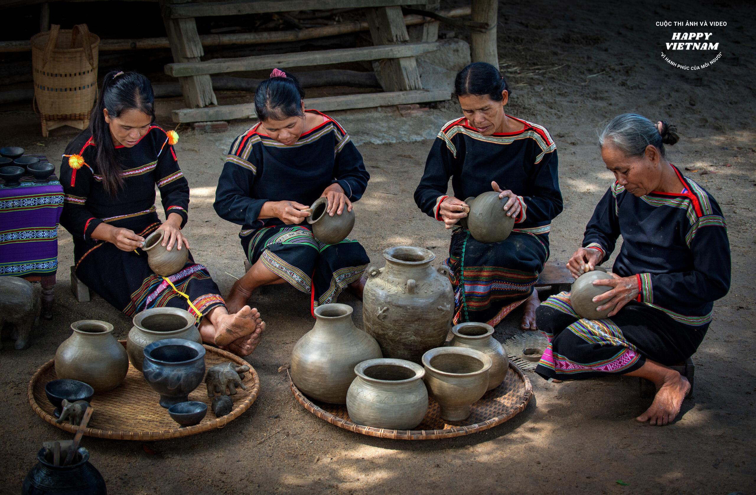 Works of M'Nong Pottery Artist