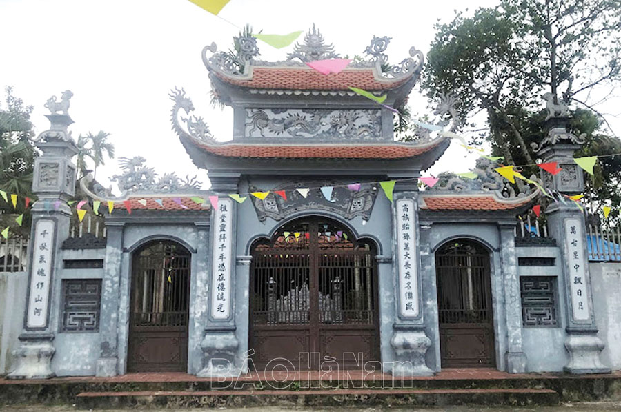 Unique Ancestral Temple of Lord Luong Quan Tran Nhu Lan