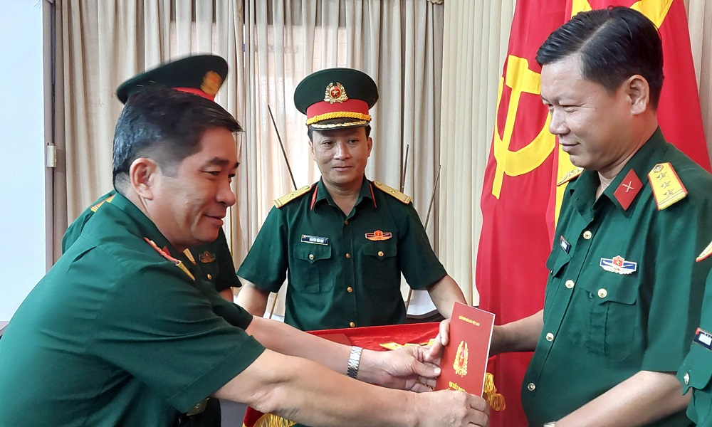 Lieutenant Colonel Nguyen Van Vu was appointed to the position of Deputy Chief of Politics of ...
