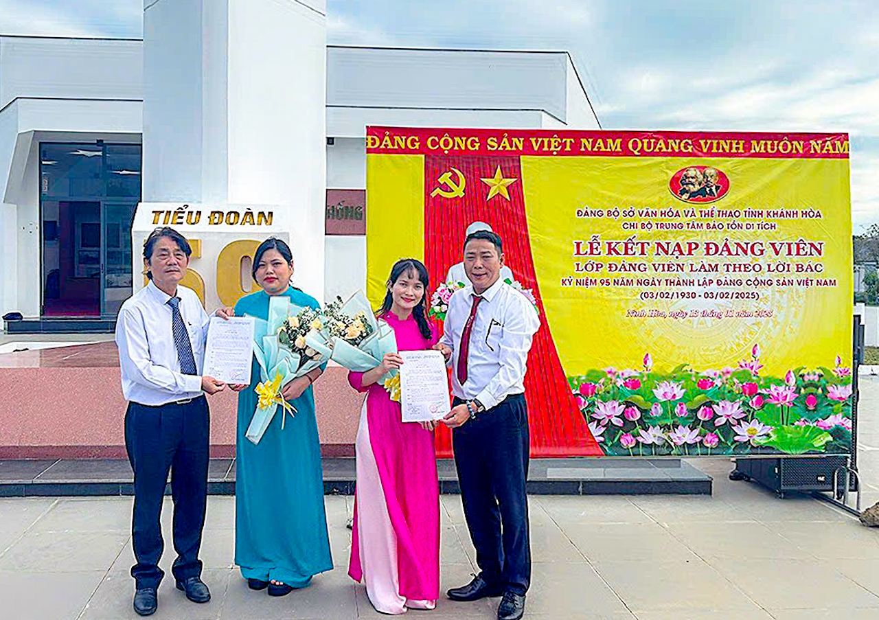 Khanh Hoa Provincial Monuments Conservation Center Party Cell ...