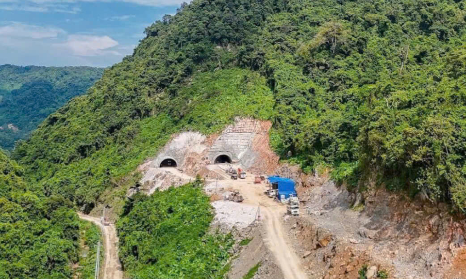 Determined to complete site clearance for the Dong Dang - Tra Linh ...