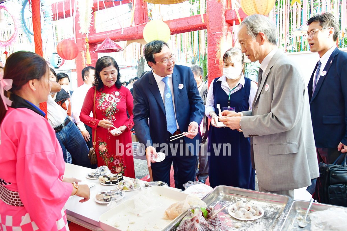 Highlights of the Vietnamese Cultural Exchange Program