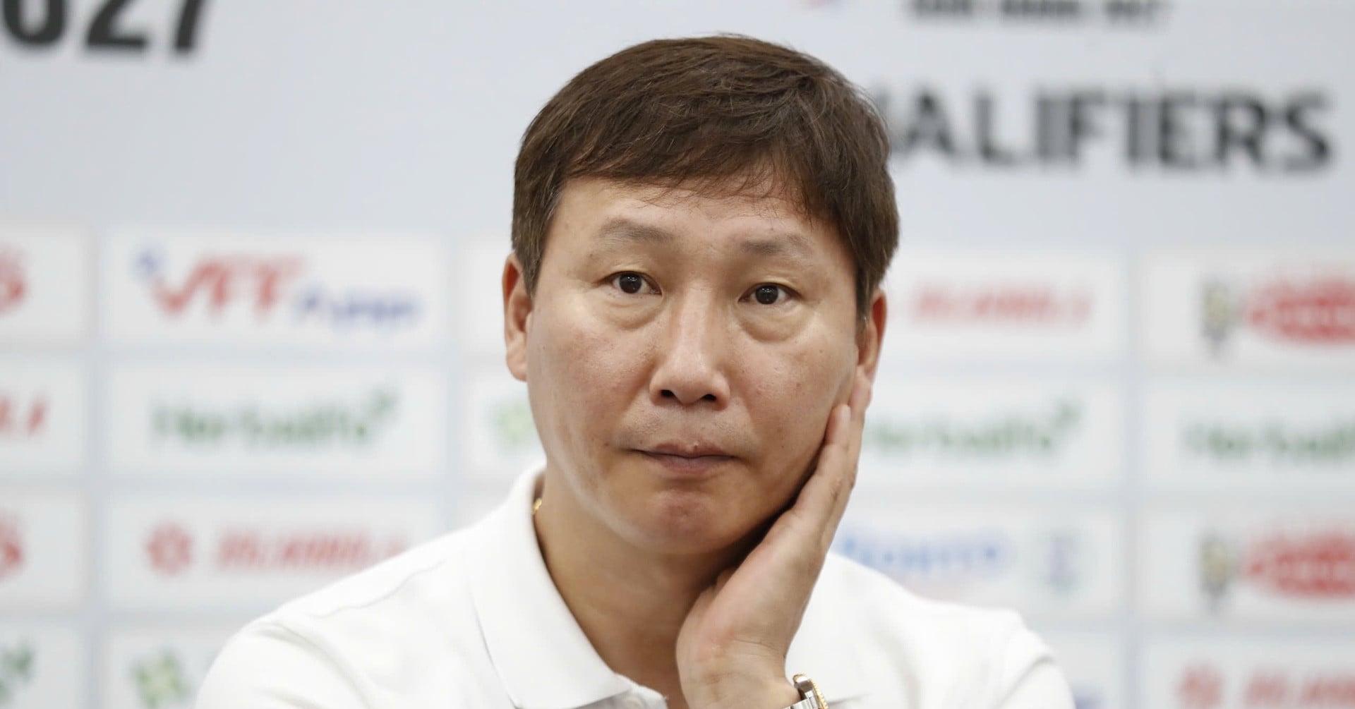 Entrenador Kim Sang Sik: El equipo de Vietnam completó bien la estrategia