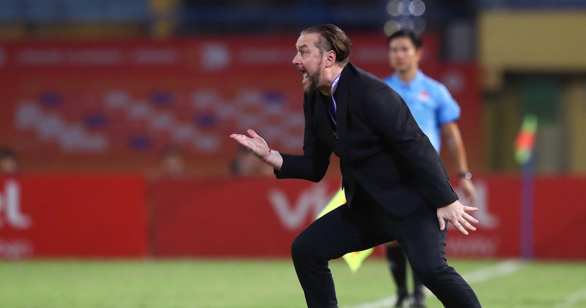 최신 HAGL 경기 일정: Vu Tien Thanh 씨, 플레이쿠에서 Popov 감독과 격돌