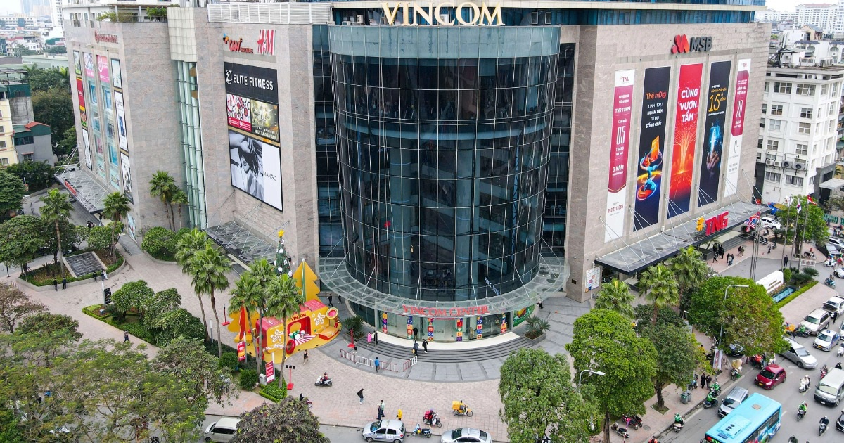 Vincom Retail completes the transfer of ownership of Vincom Center ...
