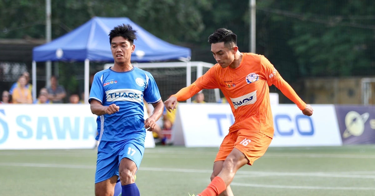 Vietnam Workers' and Civil Servants' Football Tournament 2025: Bank ...