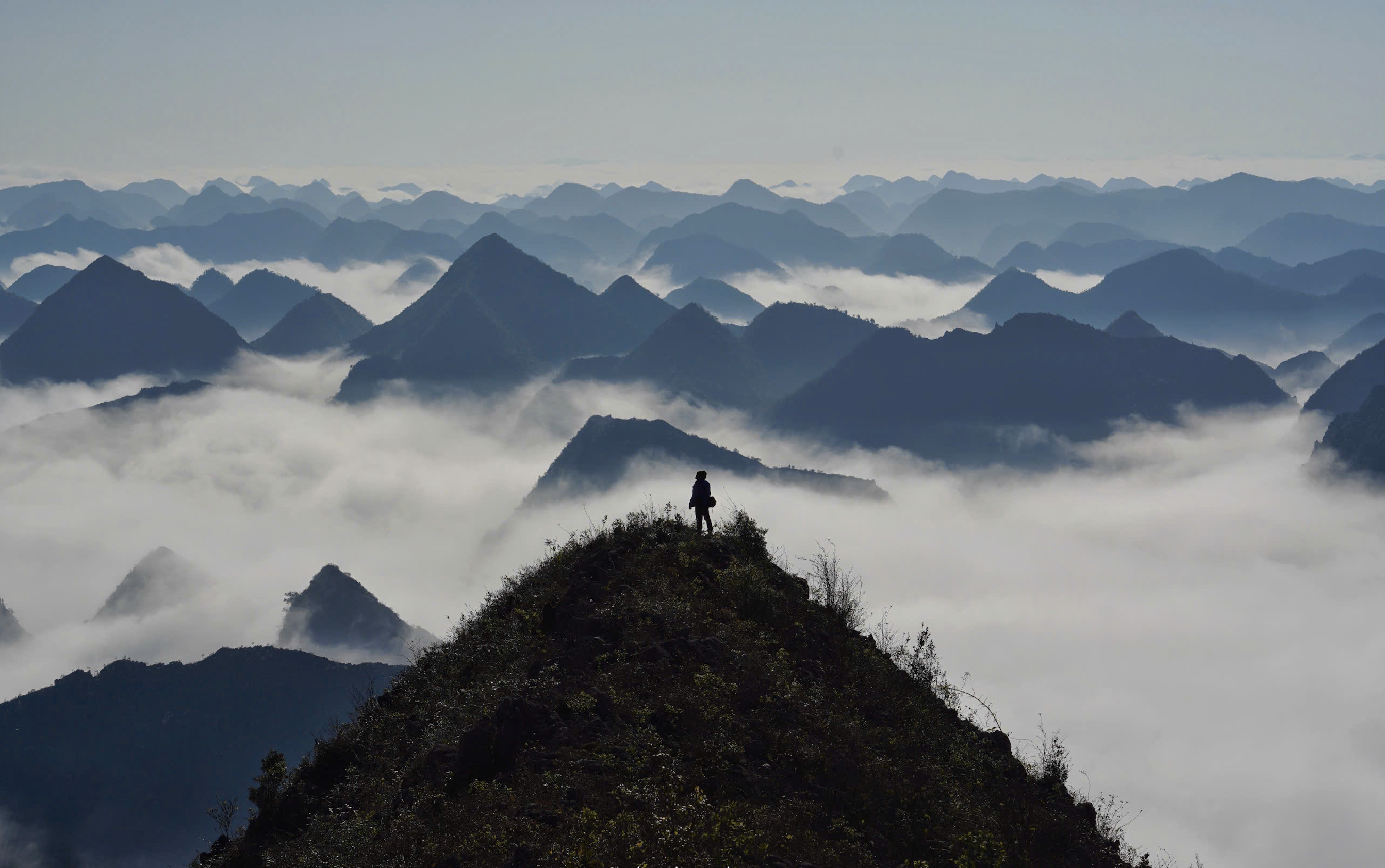 Dong Van Stone Plateau - a rare 'living geological museum' in the world