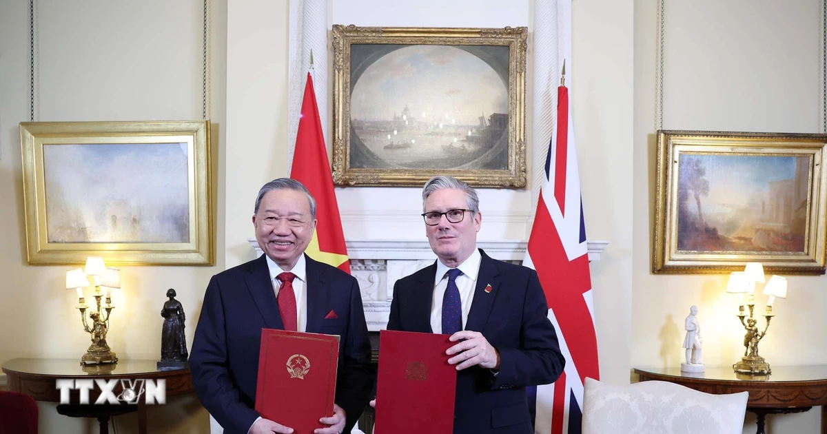 Joint statement upgrades Vietnam-UK relations to a Comprehensive ...
