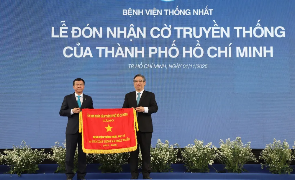 មន្ទីរពេទ្យ Thong Nhat ទទួលបានមេដាយឯករាជ្យថ្នាក់ទី១