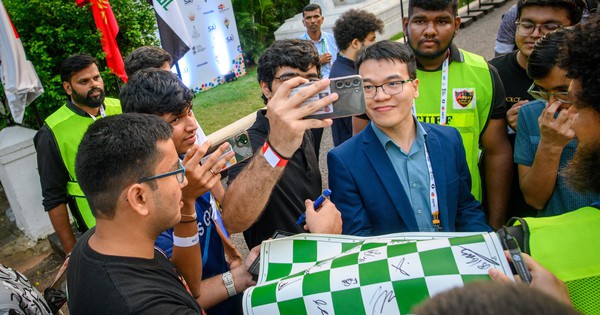 Le Quang Liem masuk babak 3, Piala Dunia Catur 2025 mengejutkan dengan ...