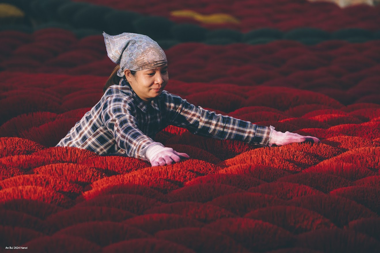 Quang Phu Cau Incense Village: Discover the vibrant red hues of Hanoi's ...