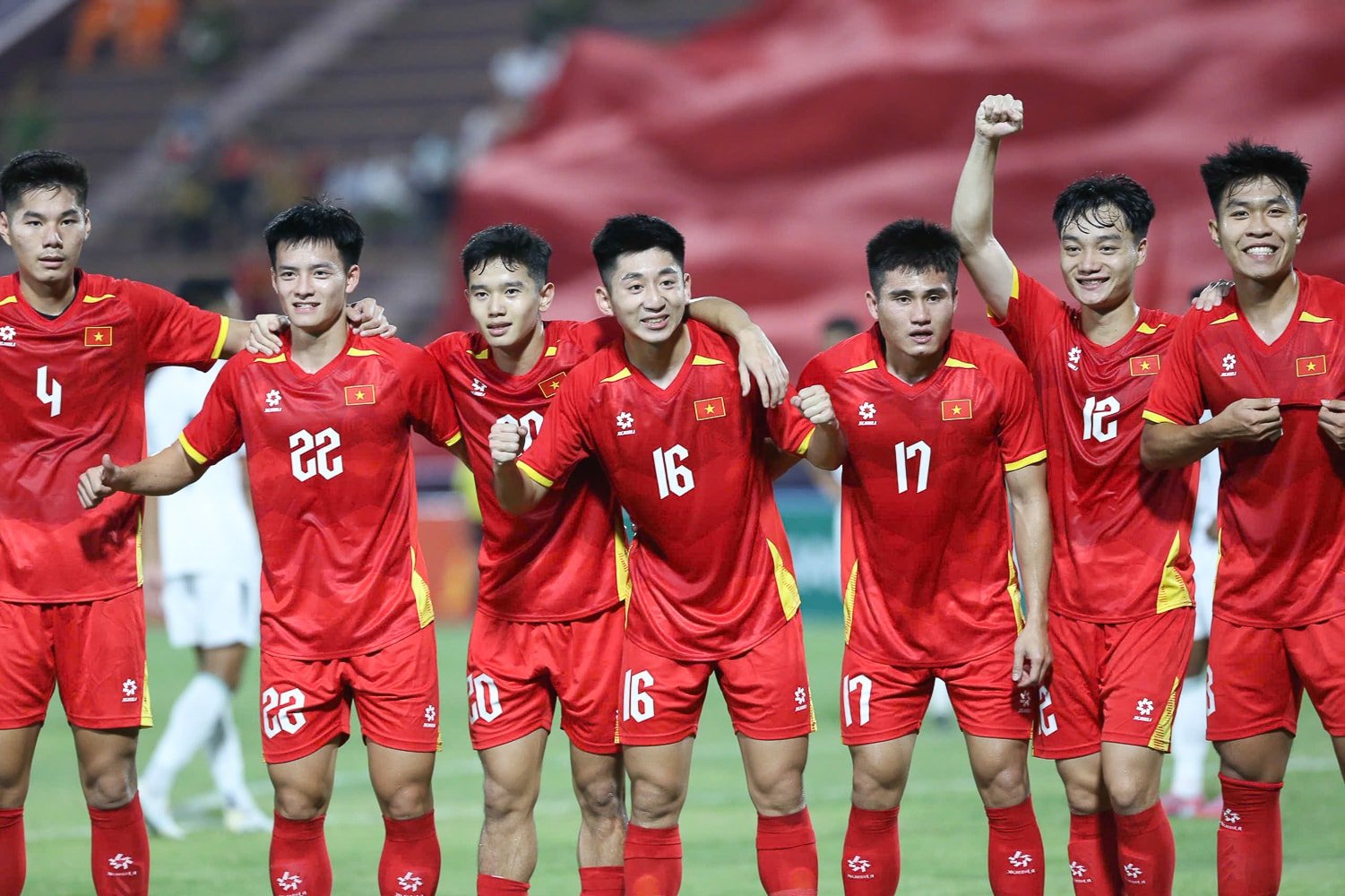 Bùi Vĩ Hào trở lại khoác áo Đội tuyển U22 Việt Nam chuẩn bị cho SEA Games 33