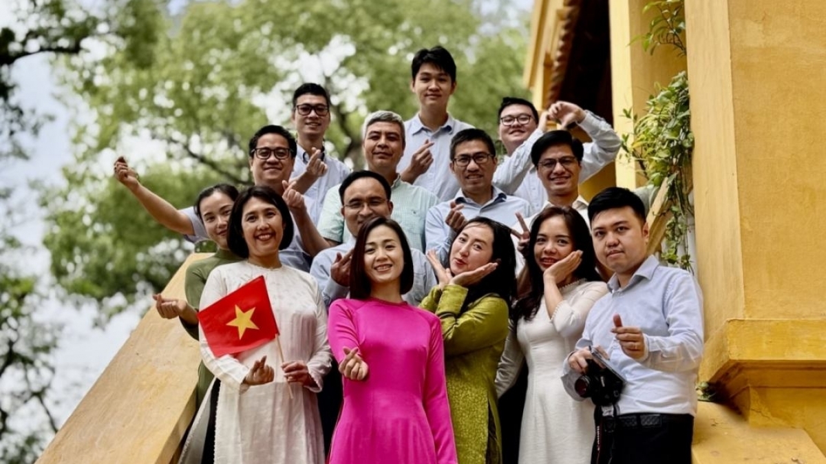 The Department of Foreign Policy strives to contribute to advising ...