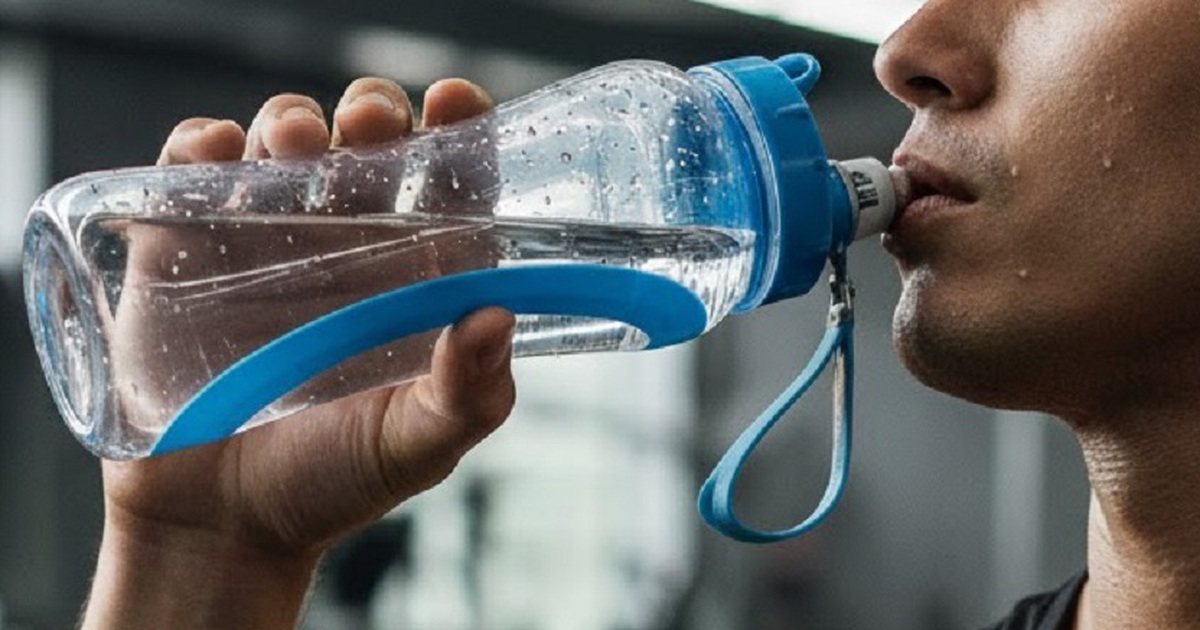 Drinking little water when working out at the gym: Unexpected risks for ...