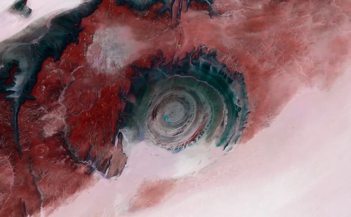 Discover the mystery of the Eye of the Sahara: a majestic structure in ...