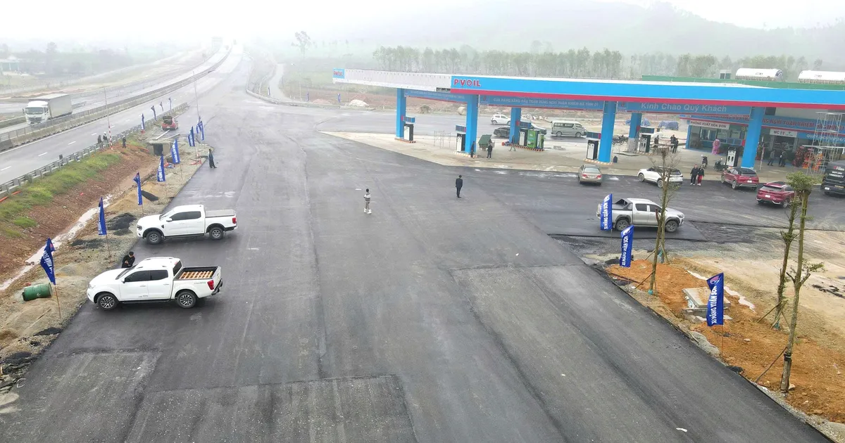Temporary operation of rest stops on Ham Nghi - Vung Ang highway
