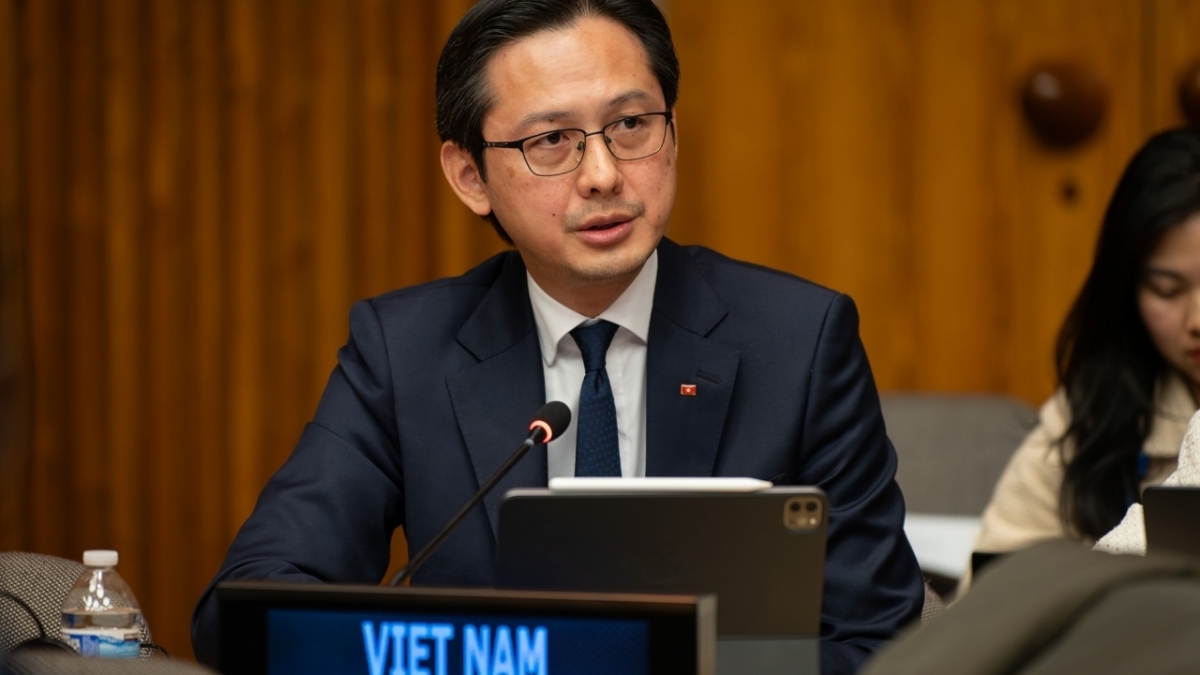 Vietnam highly appreciates the timely support of the Central Emergency ...