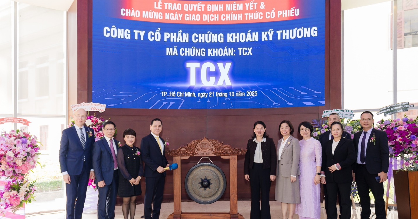 Over 2.31 billion TCBS (TCX) shares were listed and officially traded ...