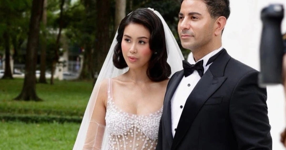 La hija del multimillonario Jonathan Hạnh Nguyễn lució un vestido de ...
