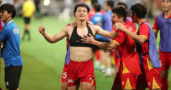 In a spectacular comeback, Vietnam U22 defeated Thailand to win the ...