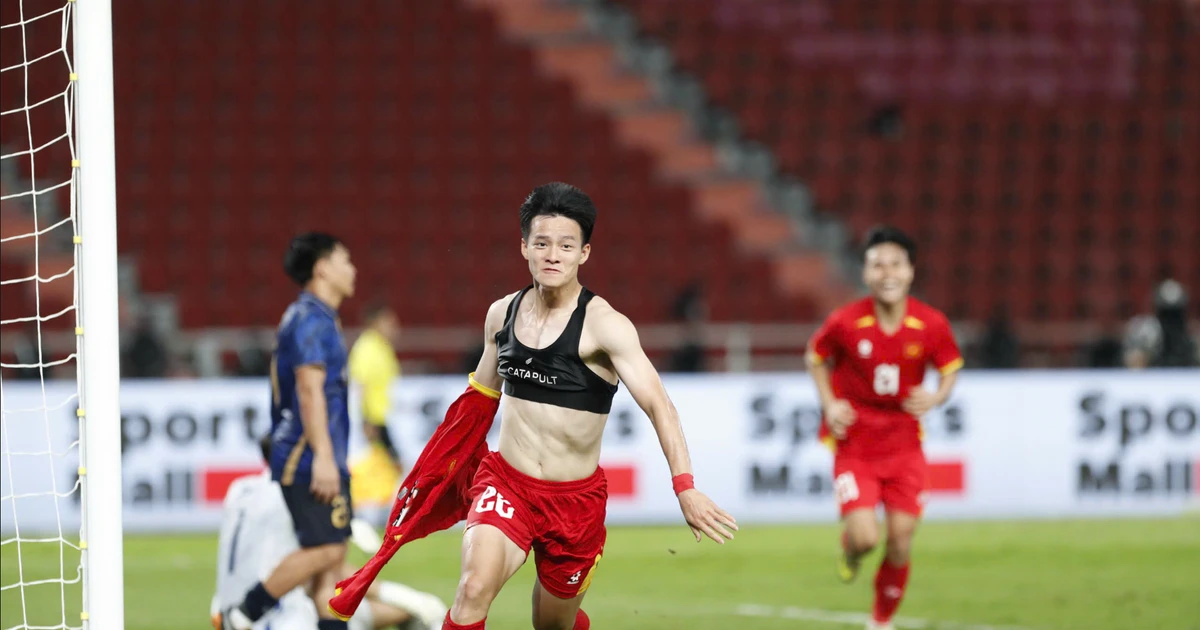 SEA Games 33 Diary, December 18th: Vietnam U22 wins gold medal after a ...