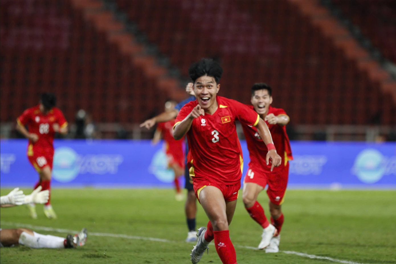 Vietnam U22: The secret to their spectacular comeback against Thailand ...