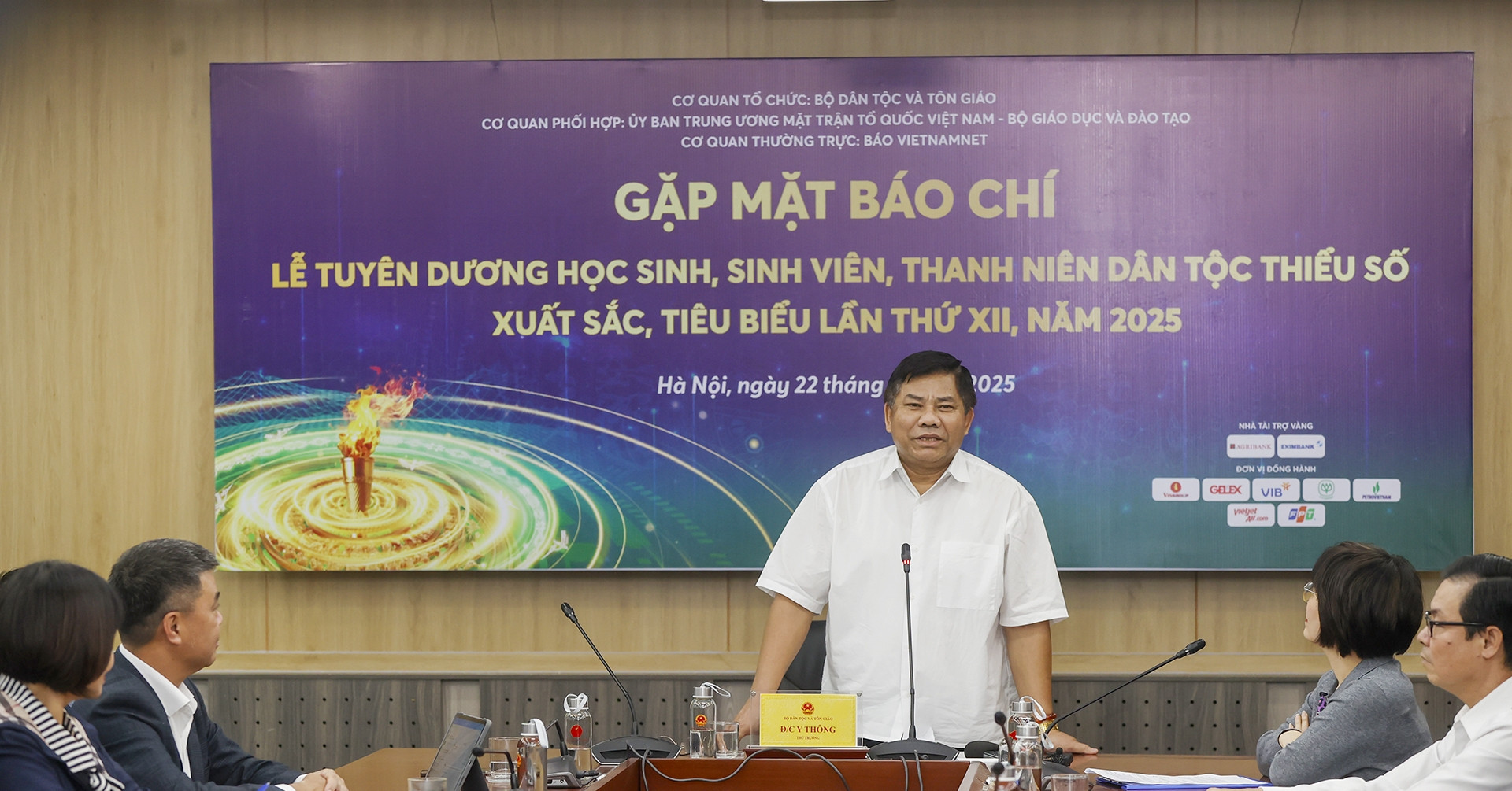 Sẽ tuyên dương 145 học sinh, sinh viên, thanh niên DTTS xuất sắc, tiêu ...