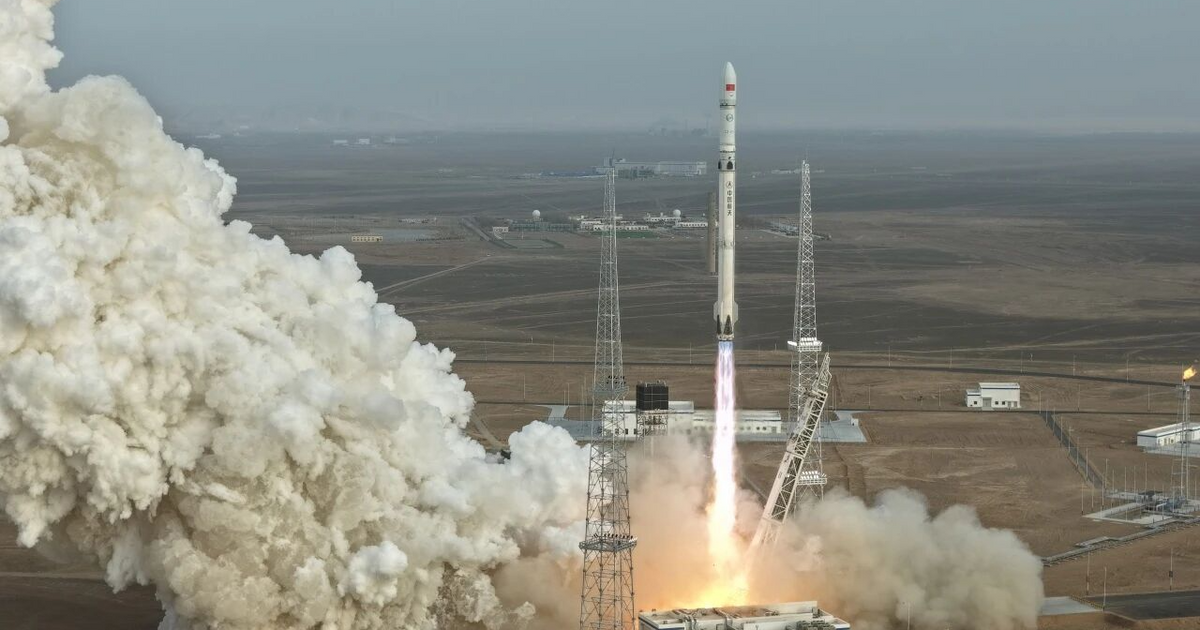 China has not yet succeeded with reusable missiles.
