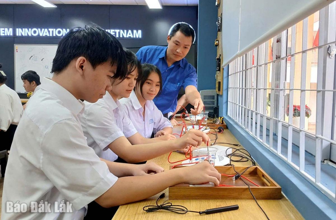 STEAM education enhances the quality of teaching and learning.