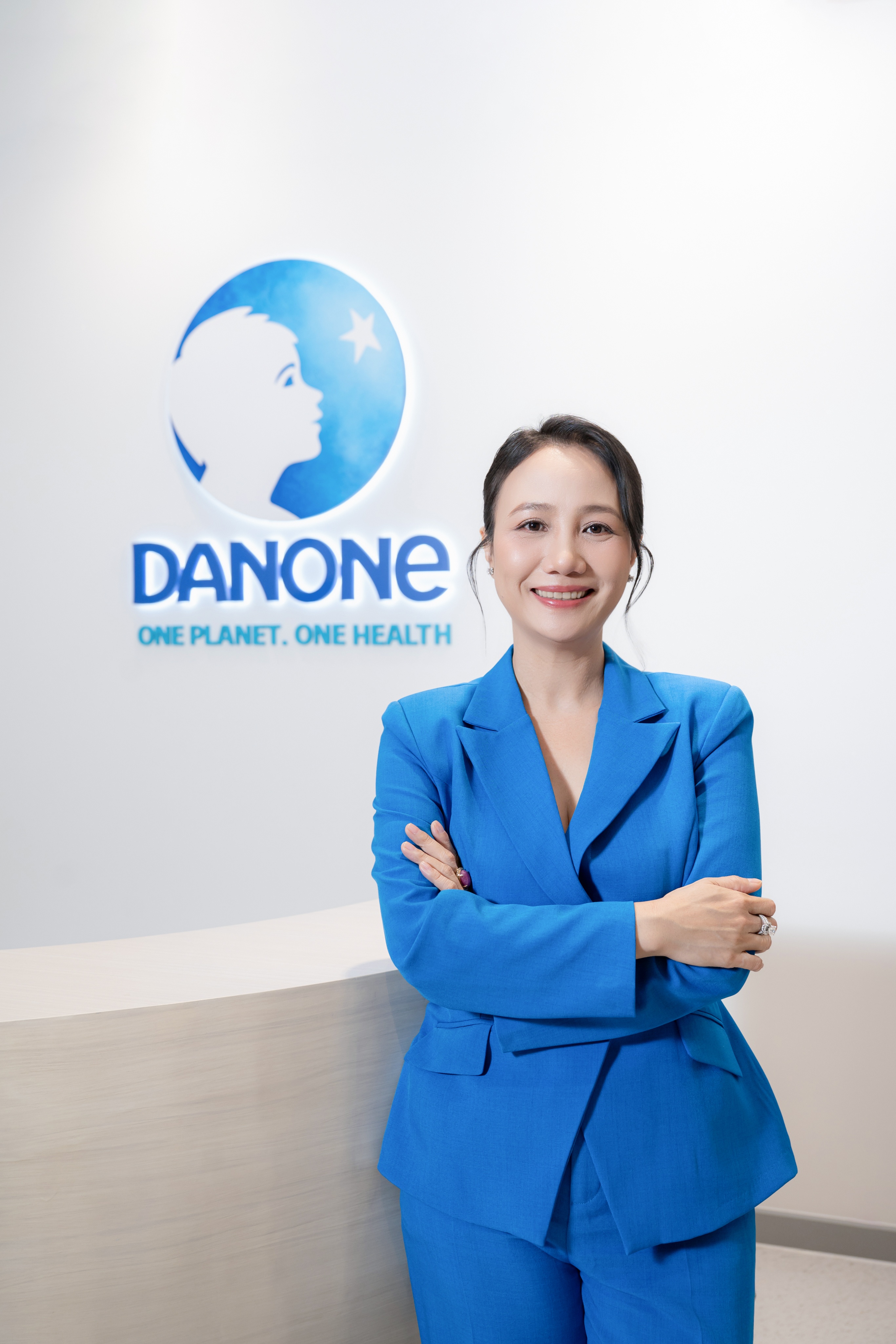 Danone Vietnam donated 90,000 boxes of Aptamil KID UHT milk to children ...