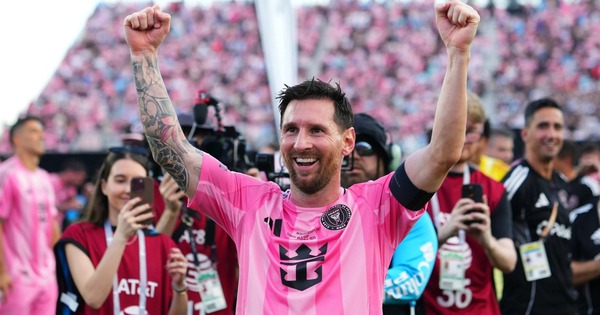 5 players surpass Messi in a special achievement.