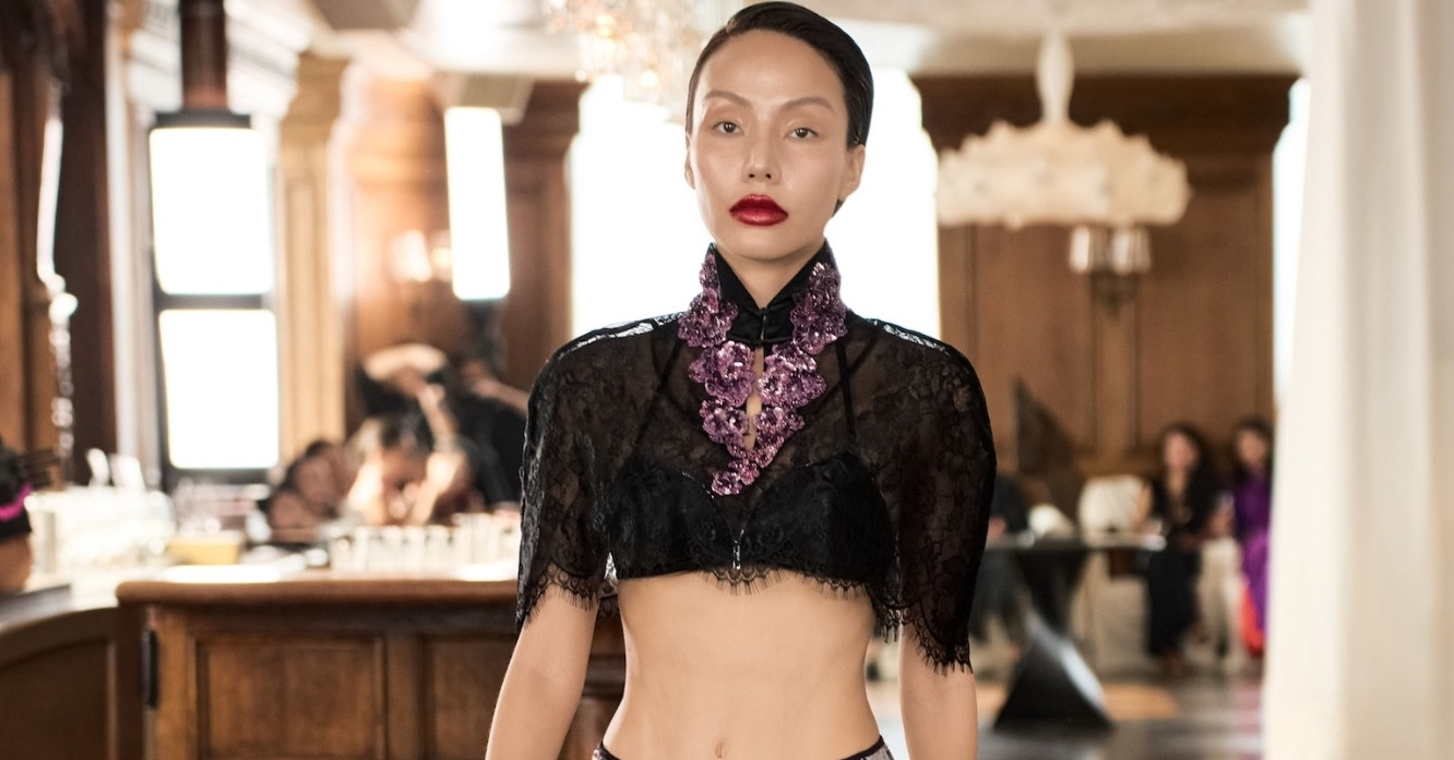 Gigi Huong Giang looks stunning in a design inspired by the Renaissance ...