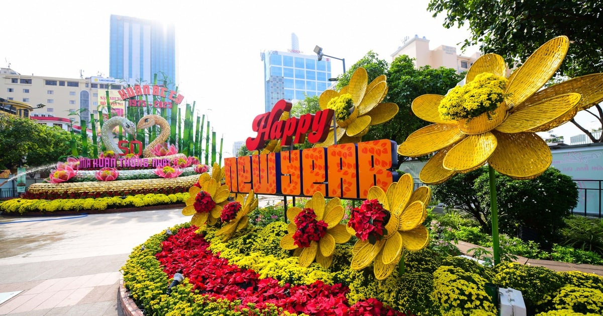 The Tet flower street in Ho Chi Minh City will be open for 8 days in ...