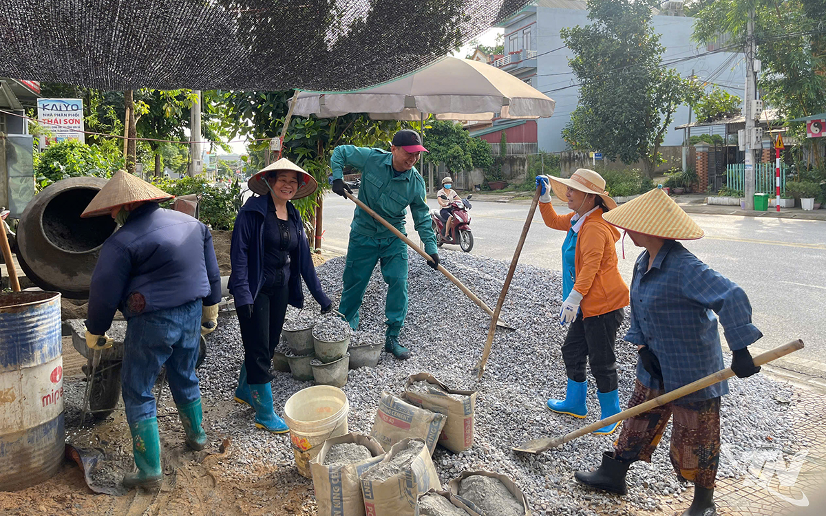 Bac Kan Ward: Taking decisive action to reduce poverty and create a ...