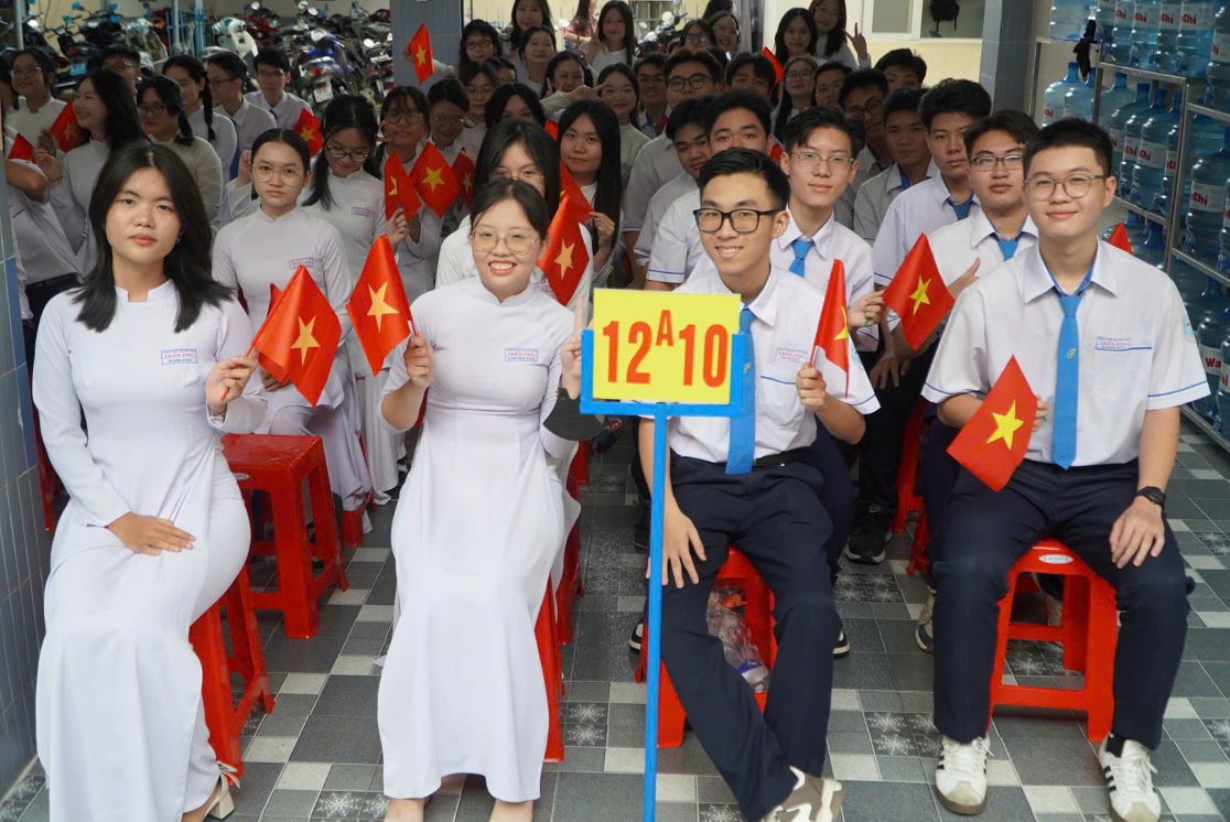 Samenvatting van persberichten met betrekking tot Ho Chi Minh-stad op ...