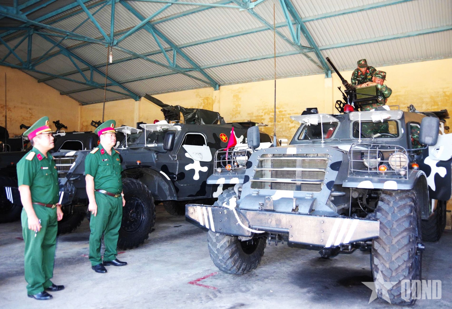 The Da Nang City Military Command is doing a good job of "three things ...