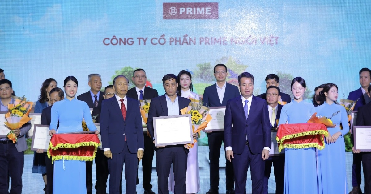 Prime Ngói Việt enters the "Top 100 Sustainable Businesses 2025" list ...