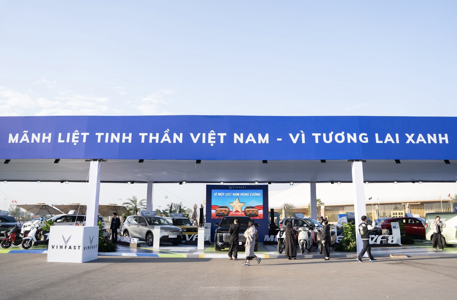 Vinfast introduces a comprehensive green transportation ecosystem at ...