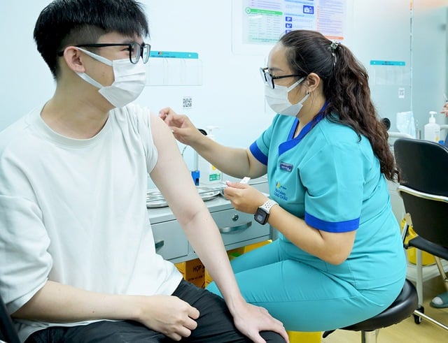 Beneficios de la vacunación contra el VPH en hombres: Previene las ...
