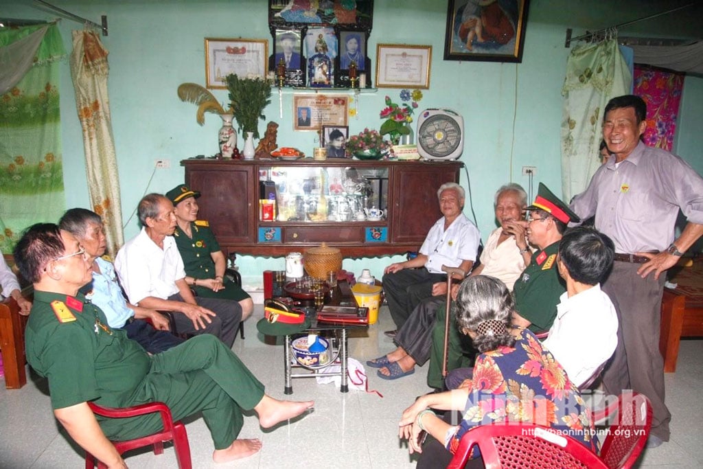 Veteranen- und Alumni-Club der Le Hong Phong High School: Eine Reise ...