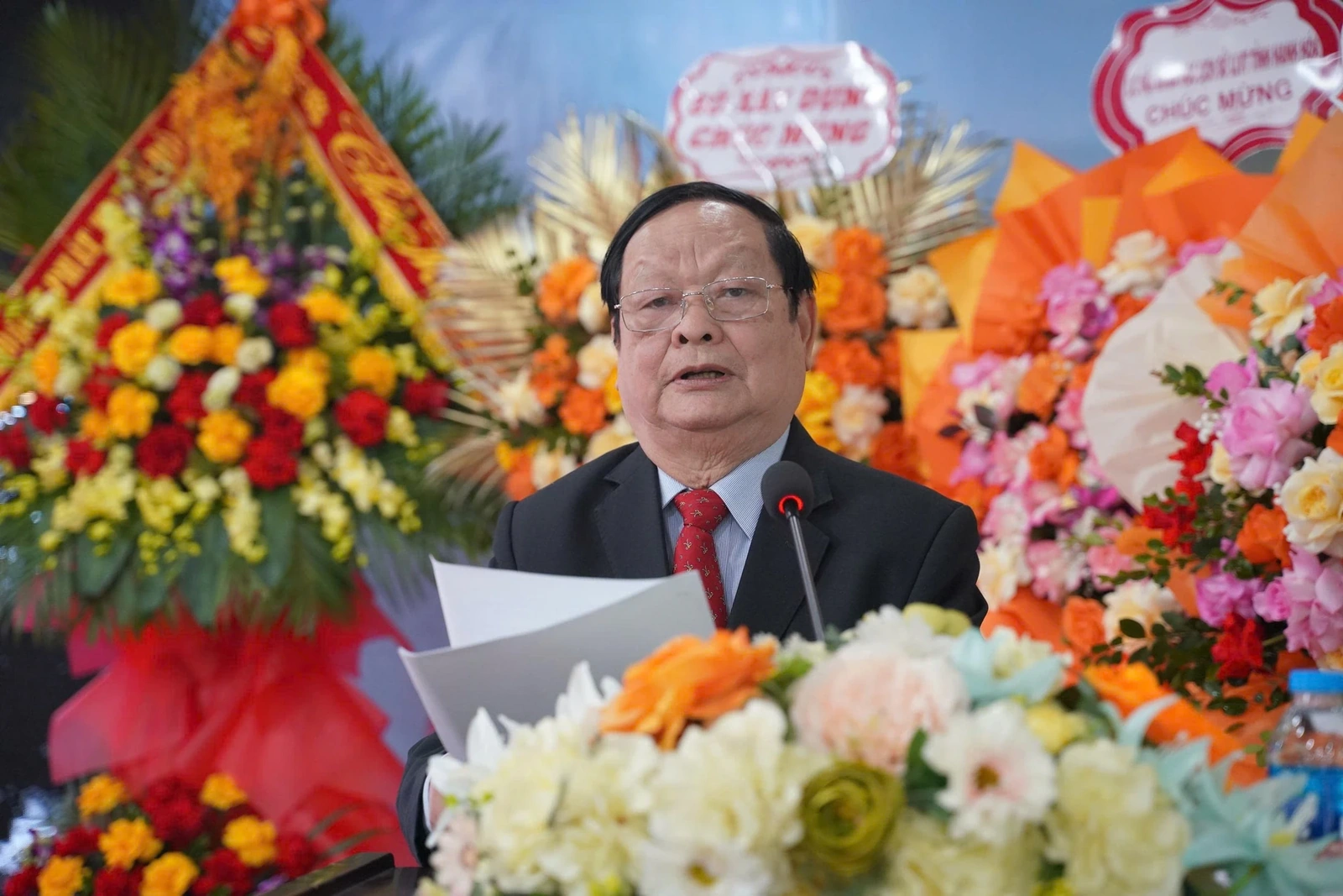The Thanh Hoa Urban Planning and Development Association celebrates 25 ...