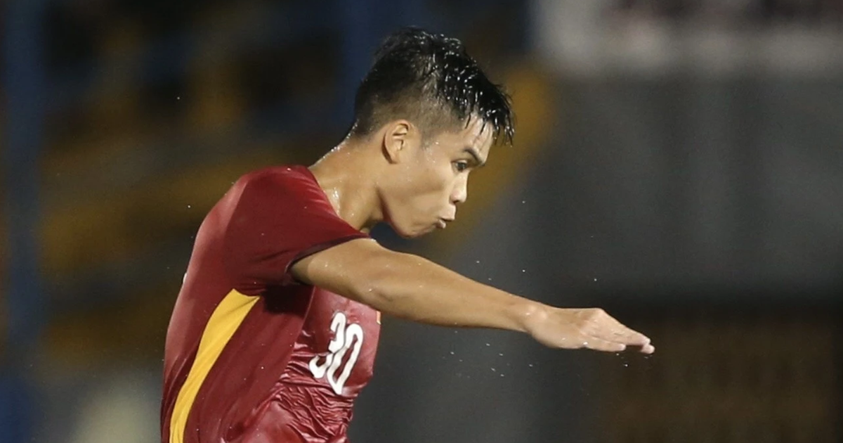 Harter Konkurrenzkampf um die Position des Innenverteidigers in ...