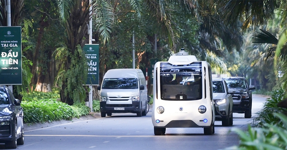 'One-stop mechanism' for sandbox and the aspiration of driverless bus ...