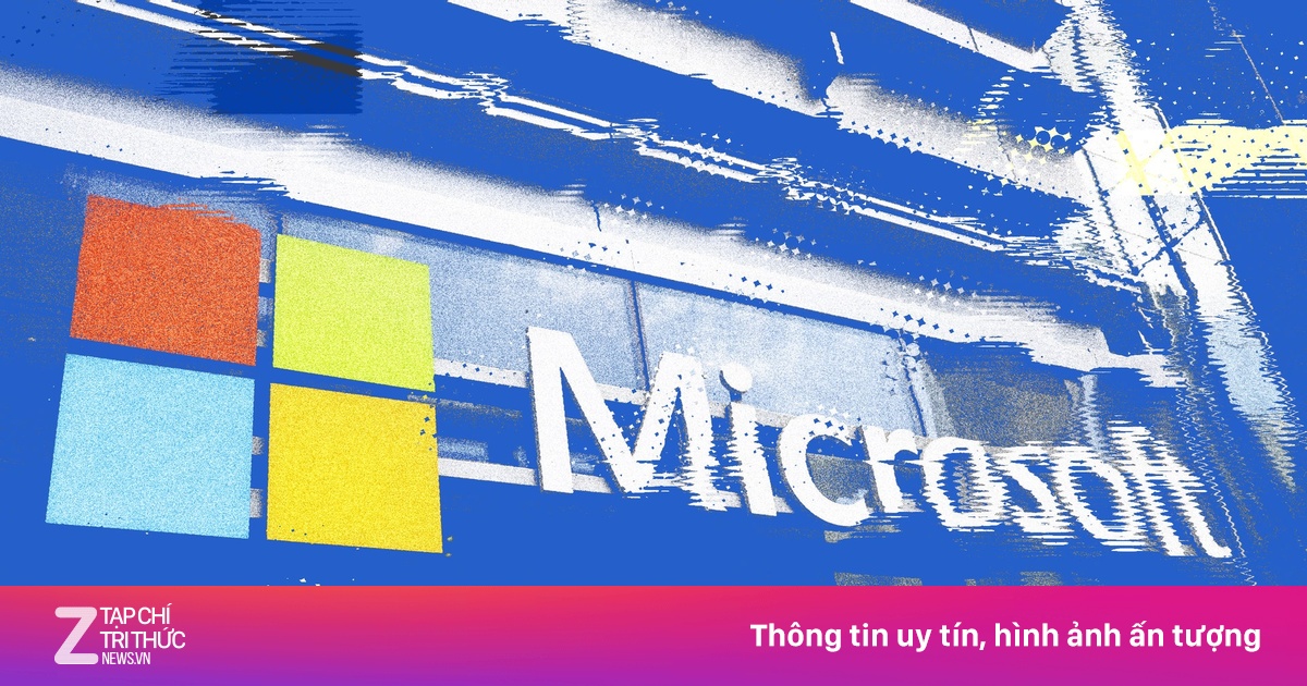 Microsoft crashes widely