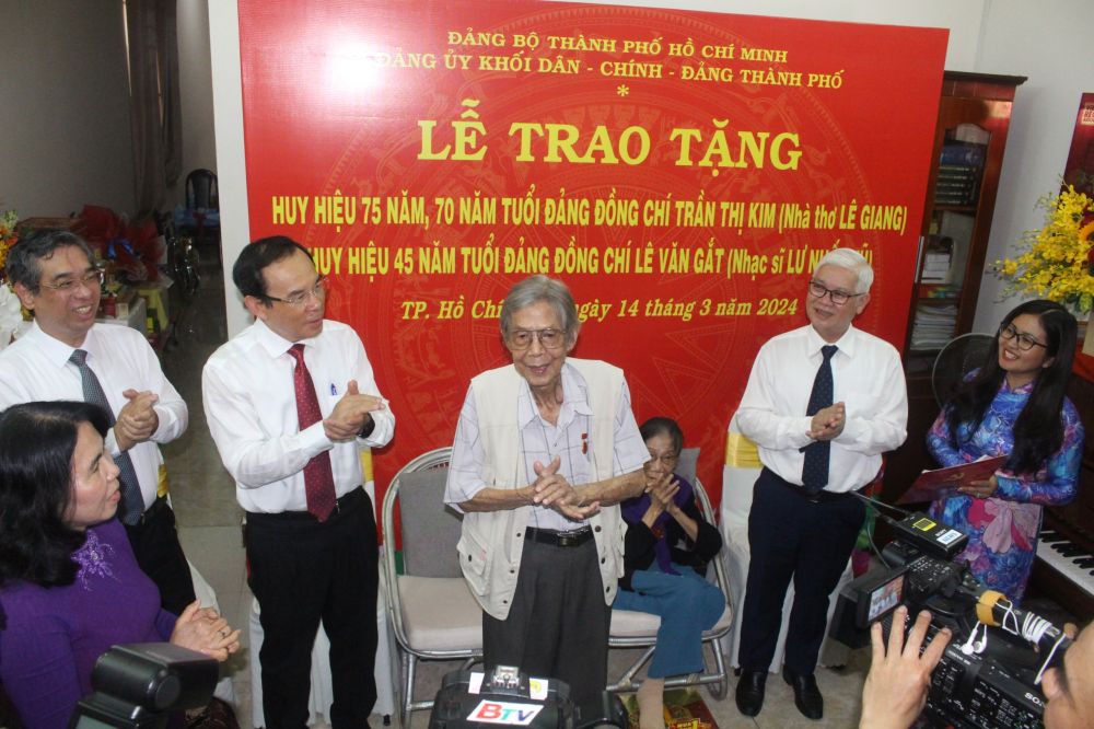 Musician Lu Nhat Vu: Connecting emotions, enriching Vietnamese music