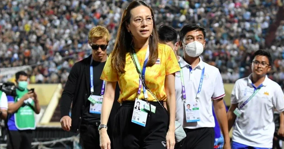 Madam Pang rewards Thailand women's futsal team for winning World Cup ...
