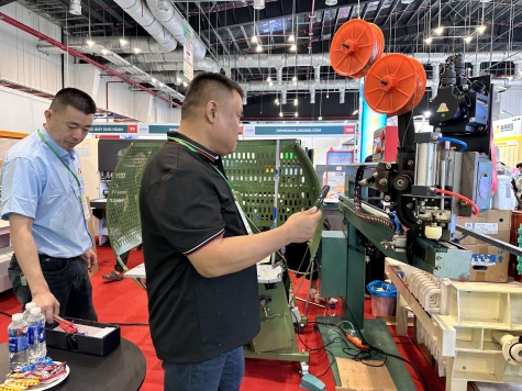 デジタルトランスフォーメーションとAIの応用：グリーン製造業の機会を拡大