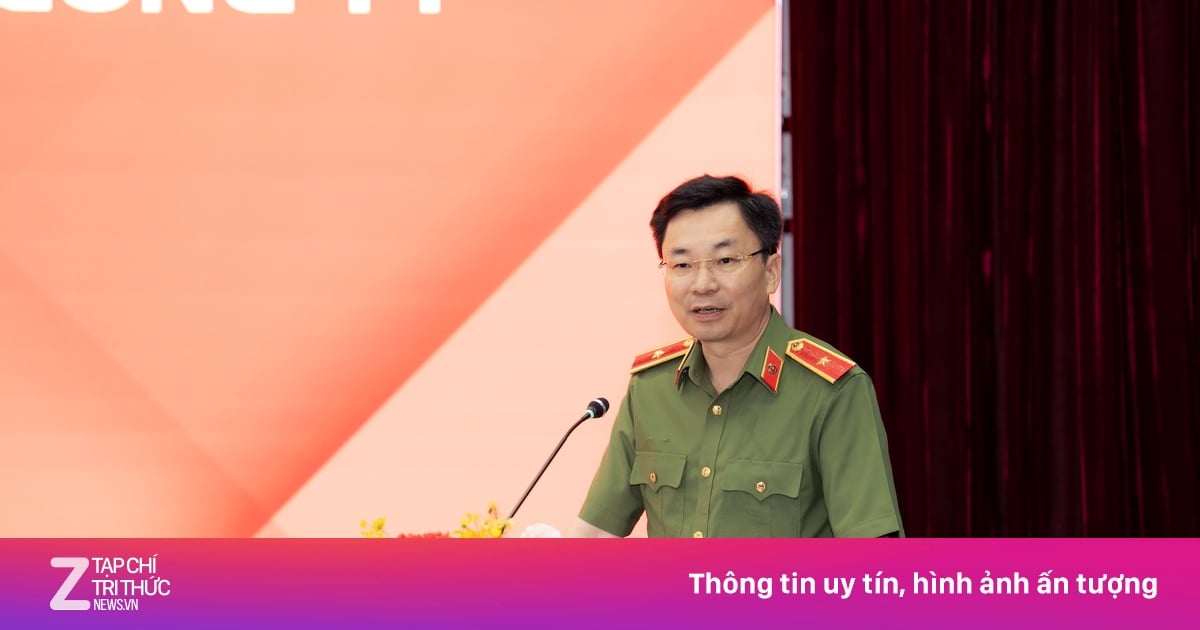 Major General Truong Son Lam holds the position of Chairman of MobiFone