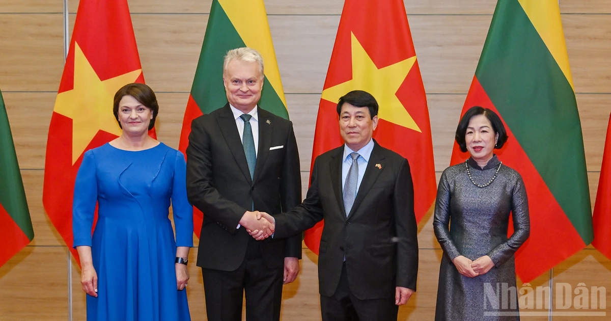 [Photo] Solemn reception for President of the Republic of Lithuania ...