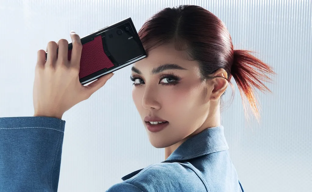 Vertu brand ambassador in Vietnam fully demonstrates the spirit of ...